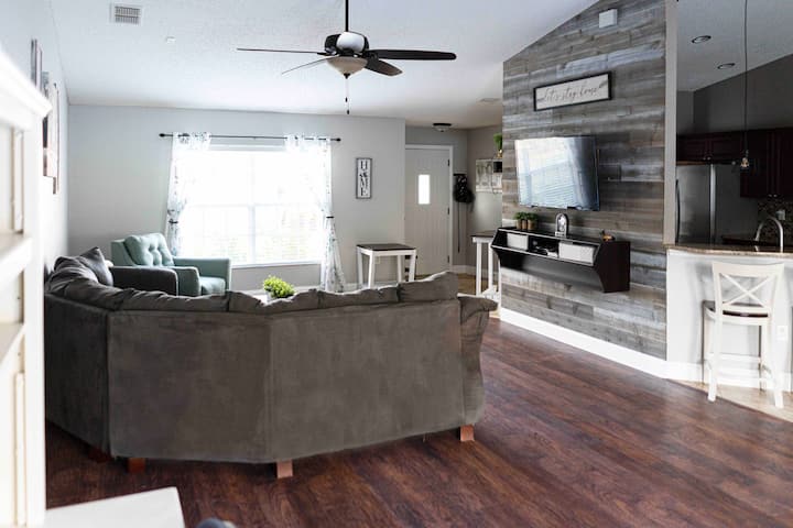 3br|saltwater Pool|fenced Yard|weeki Wachee River - Spring Hill, FL