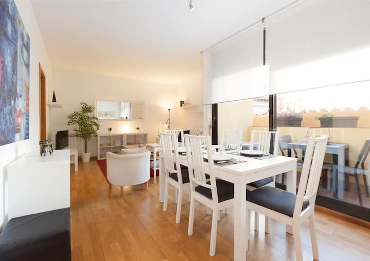 Bright Apart With Terrace At Center - Sant Joan Despí