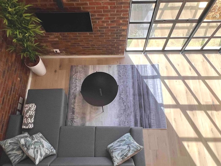 Upmarket Tranquil Loft Design/aircon & Parking - Stellenbosch