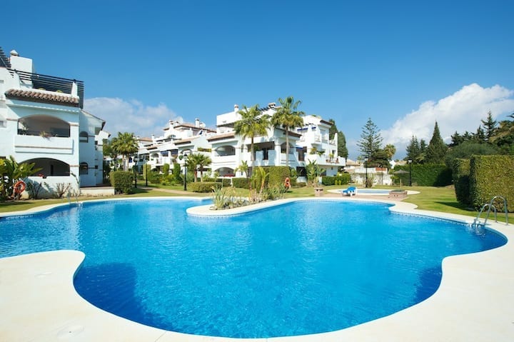 Luxury Beachfront Apartment - Marbella - San Pedro, España