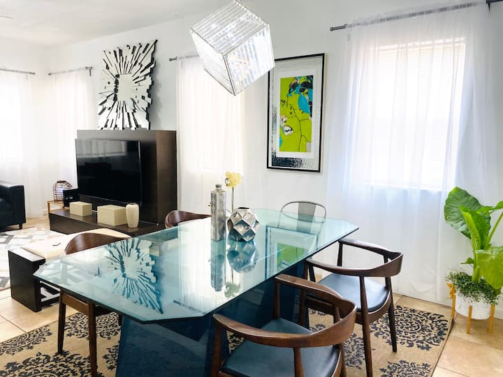 Pool Home - 10 Mins To Everything Miami! Sleeps 16 - Miami