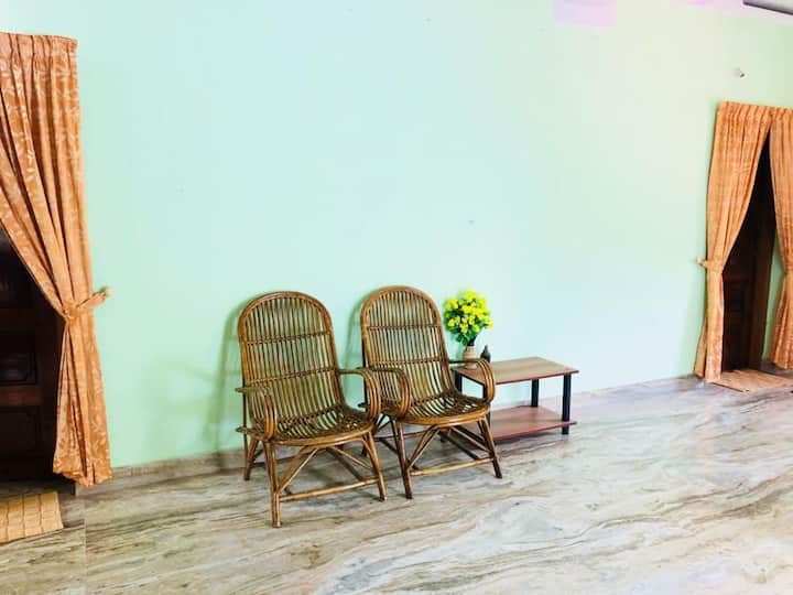 Thiruvathira Homestay. - Varkala