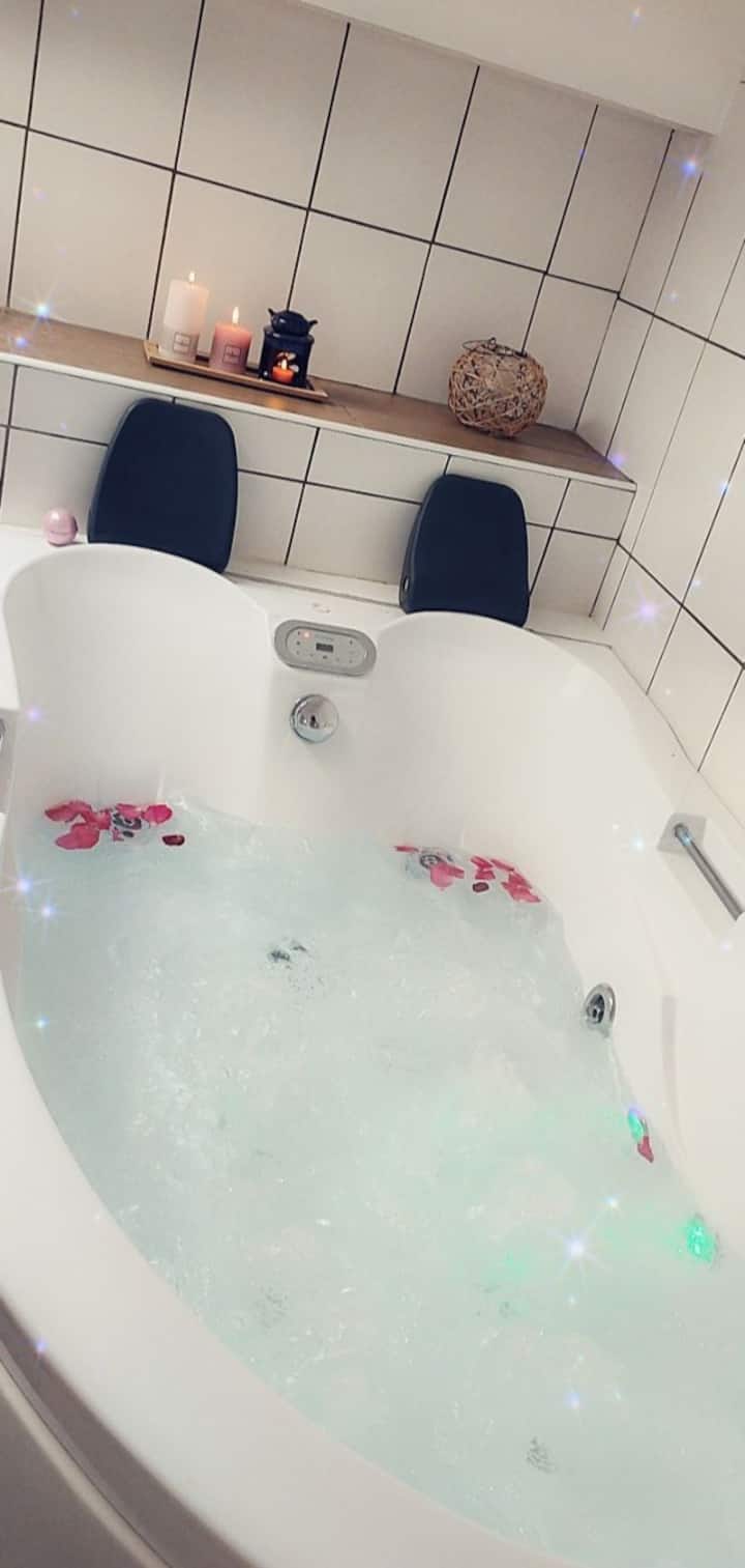 Maison De Ville Jacuzzi à 4km Aéroport Charleroi - Aéroport de Bruxelles Charleroi-sud (CRL)