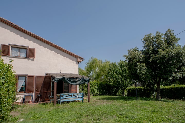 App."angela", Campagna  8 Pers. Giardino 4 Km Mare - Cecina