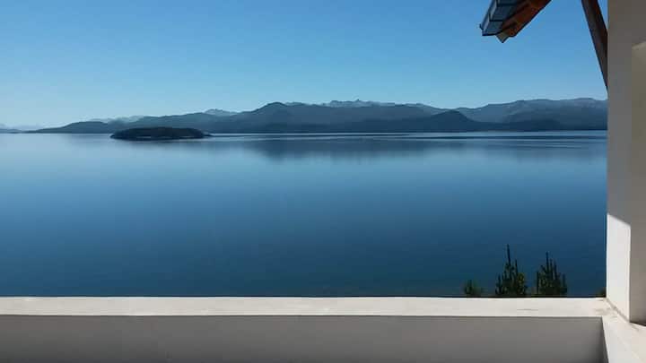 Lago Apartments, En Costa Y Con Jacuzzi. Depto. 1 - San Carlos de Bariloche
