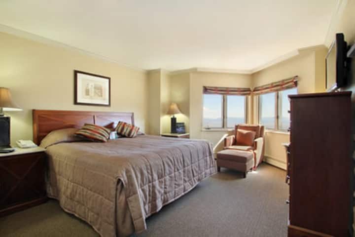 Ridge Tahoe 1/1 Full Kitchen - Genoa, NV