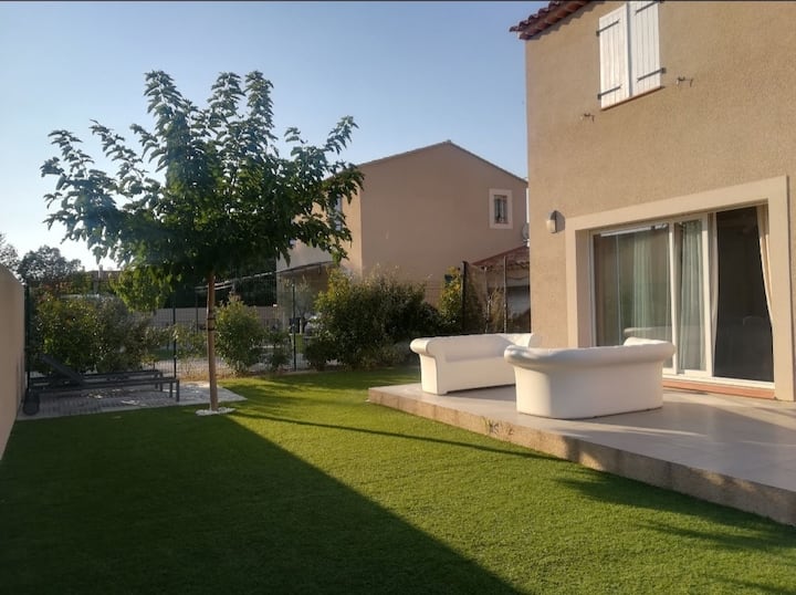 Maison Récente 100m2 Idéal Famille - Salon-de-Provence