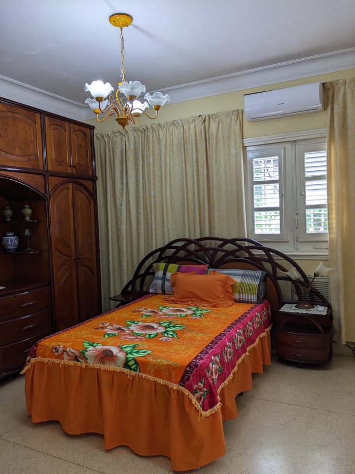 Ruth 's Full Colonial Apartment - Casa particular (Cuba) en alquiler en ...