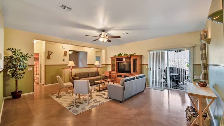 Beautiful Getaway Vacation Home In Tucson! - Marana, AZ