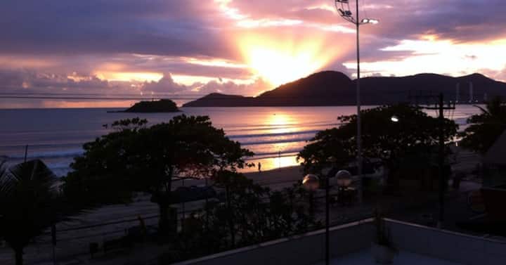 Apartamento Em Frente A Praia - Balneário Camboriú - Balneário Camboriú