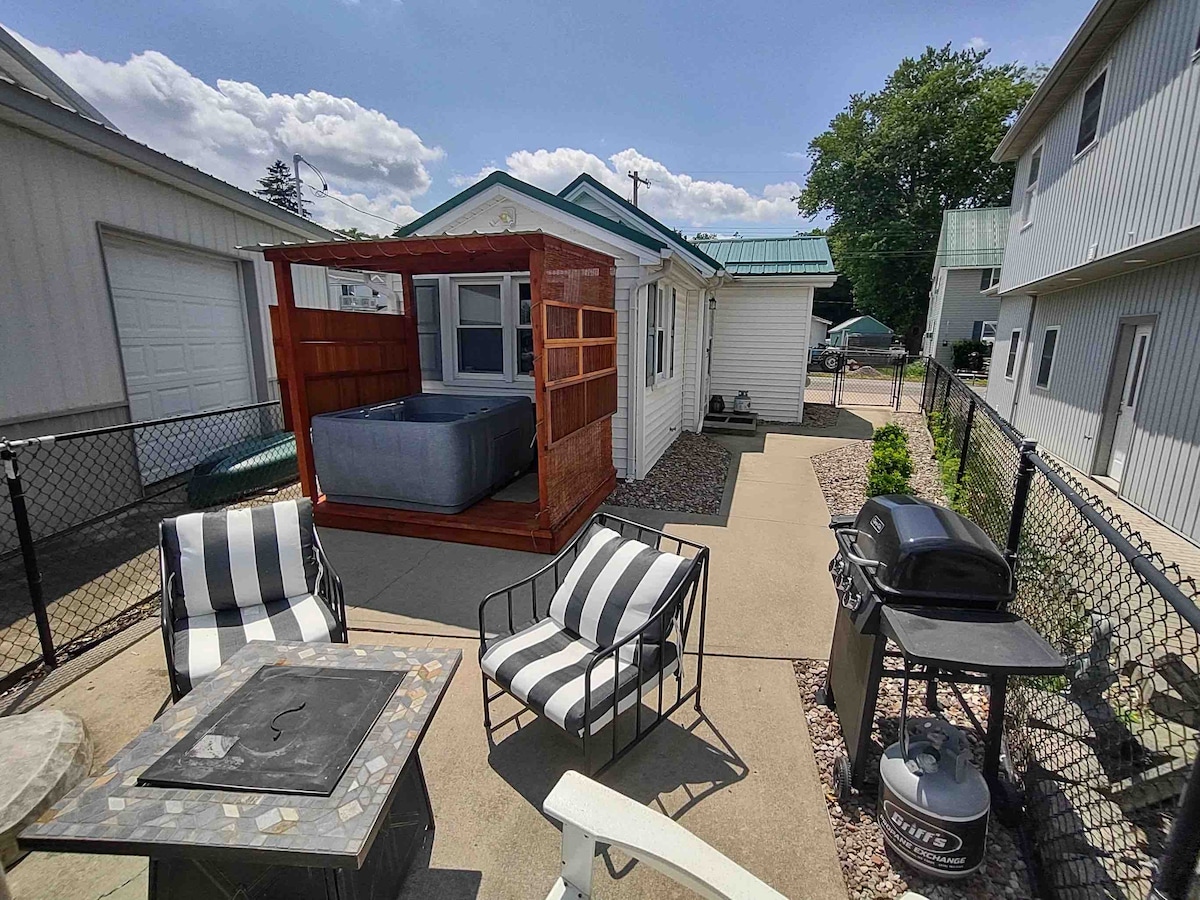 Niagara Falls House Vacation Rentals - New York, United States | Airbnb