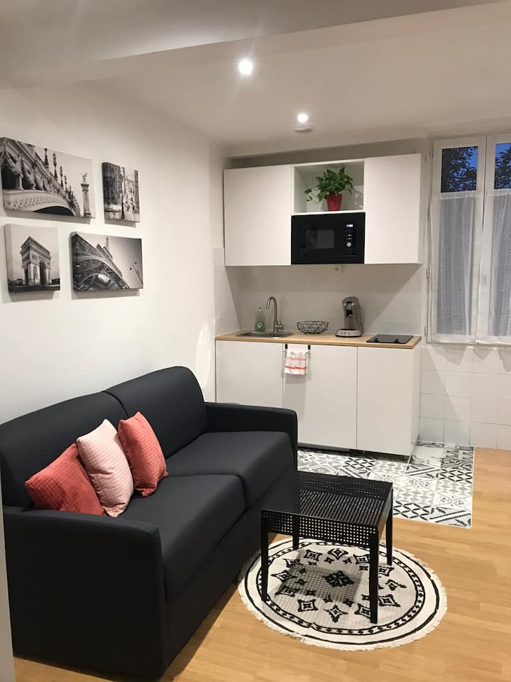 Chaleureux Studio Pour 4 Personnes - Bobigny