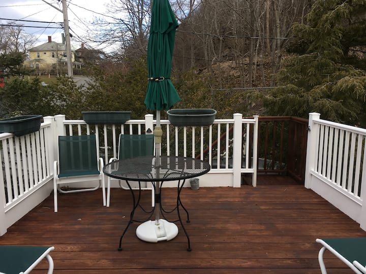 Howards End - Room 2-3 (Private Bath & Terrace) - Provincetown, MA
