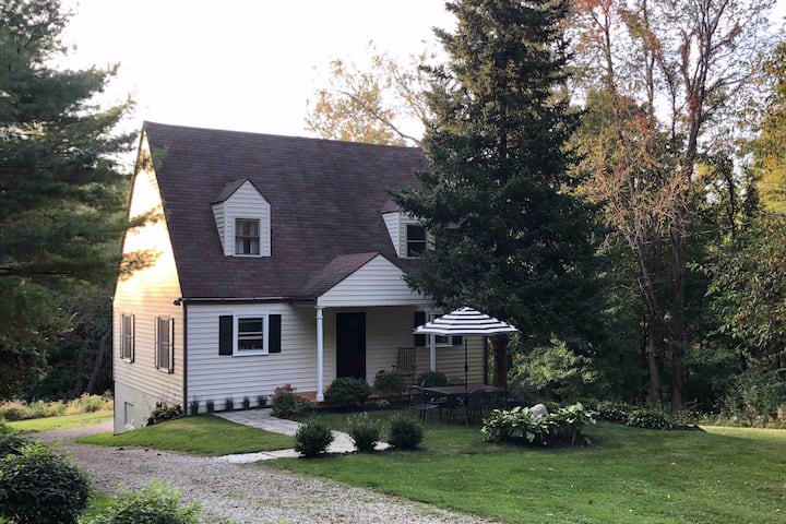 Little Country Cottage - Mount Vernon, OH
