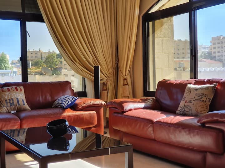 Lovely & Clean Apt. In A Small Family Building - Amman