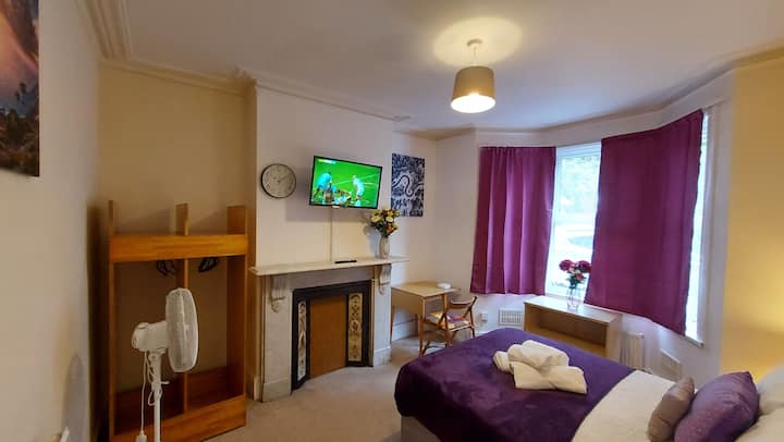 Cosy Haven- 5bed In Medway Kent-ideal 4 Long Stays - Maidstone