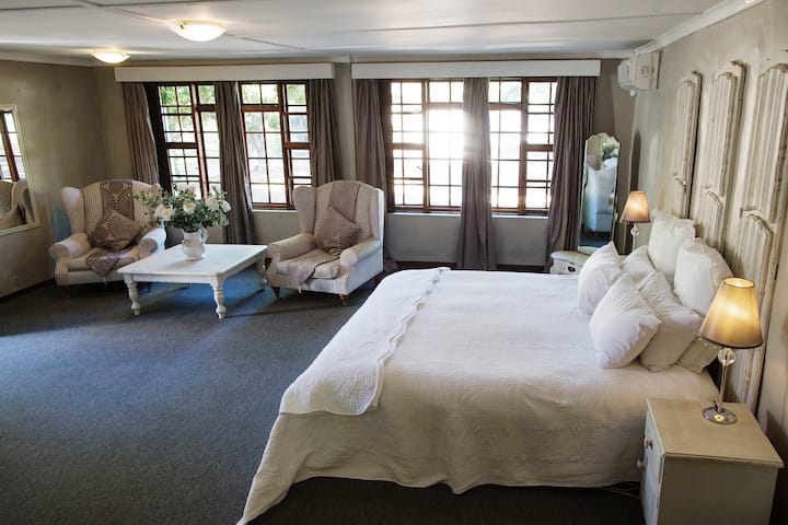 Groenrivier Bridal Room - Malmesbury