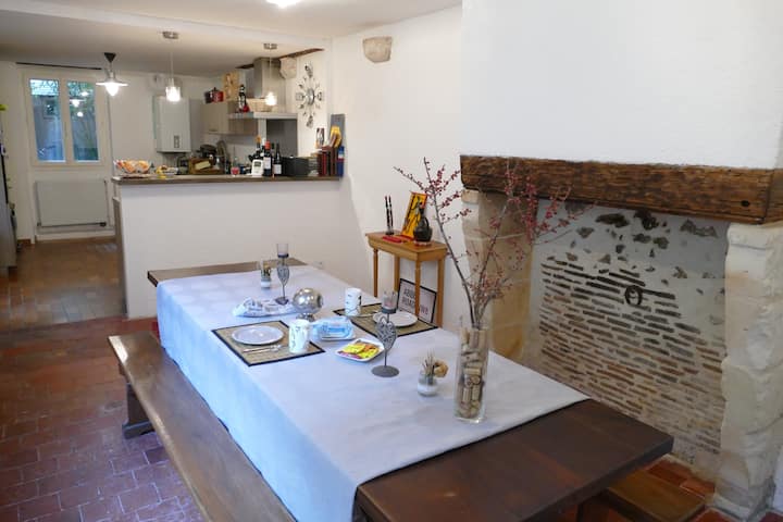 Chambre Familiale Sdb Privée, Entre Gare & Château - Blois