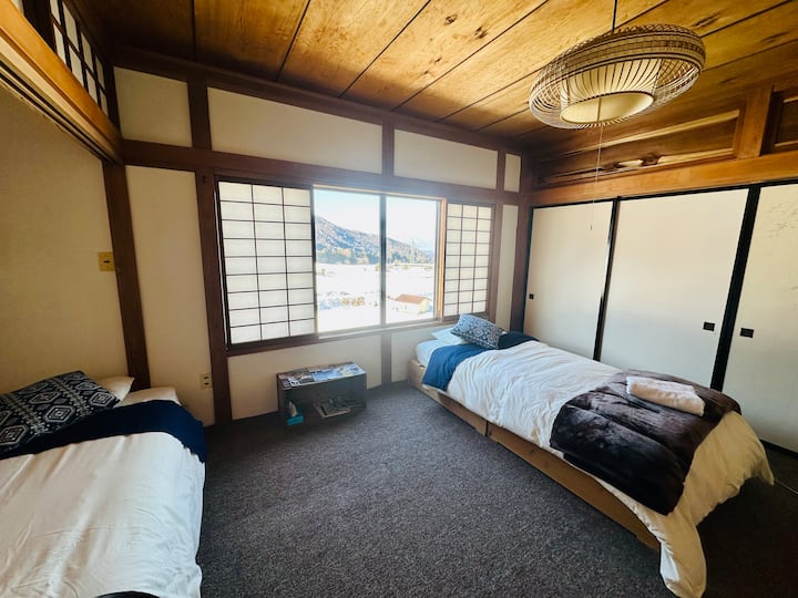 Homestay In Twin Bed Room For Shiga Kogen Ski 3 - 中野市