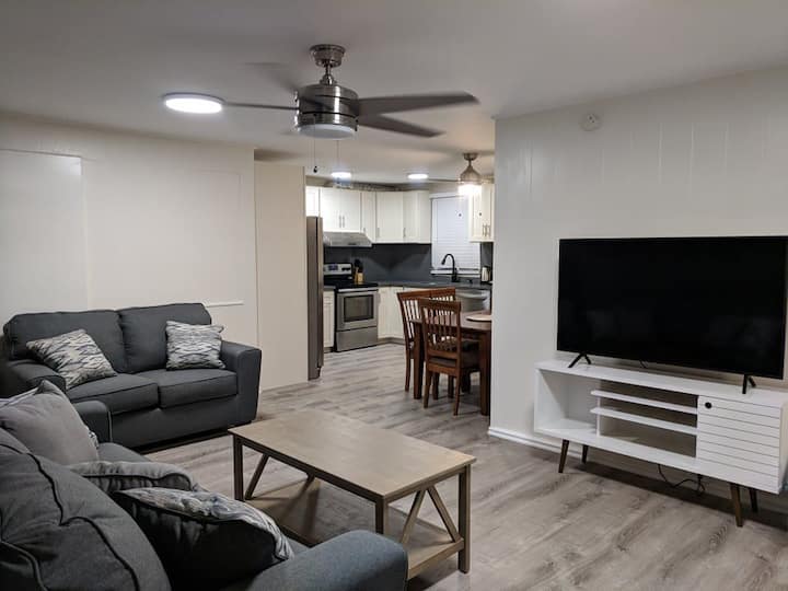 ☆1.5 Mi To Waikiki Beach★near On-ramp★ Parking★w/d - Honolulu