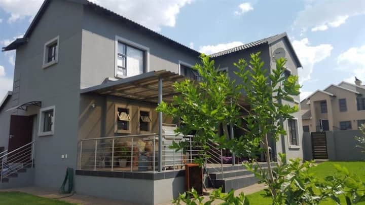 Modern Home In Secure Estate. - Centurion