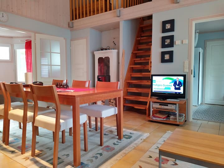 Hankikaari Rinteiden Ja Valaistun Ladun ääRessä! - Kuusamo