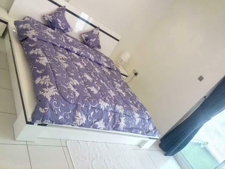 En-suite Master Room, Balcony, Parking, Gym & Pool - Dubai