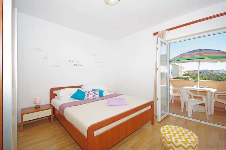 Two-bedrooms With 2 Bathrooms Apartment Imgrund-b2 - Novalja