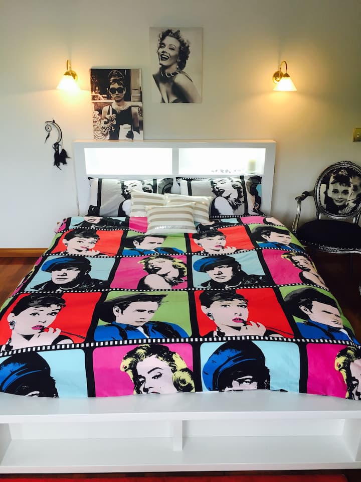 " Sleep Tight Like A Diamond" - Arrowtown