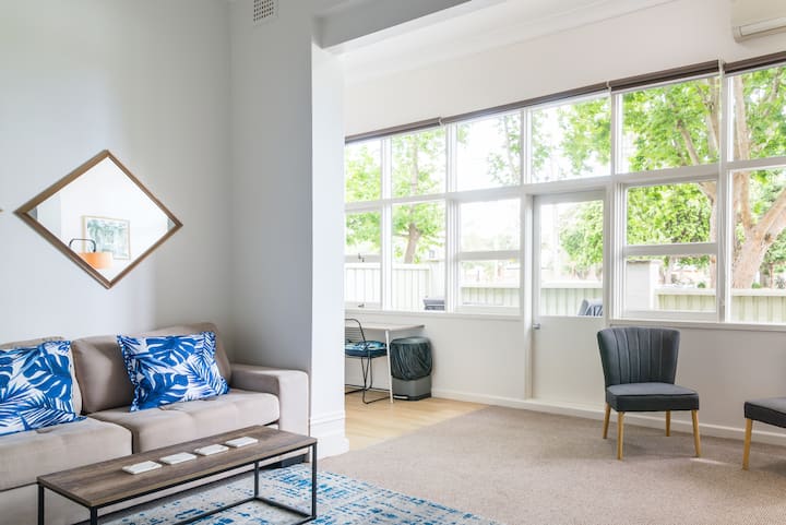 Sun Drenched Ground Floor Studio With Patio - Ryde