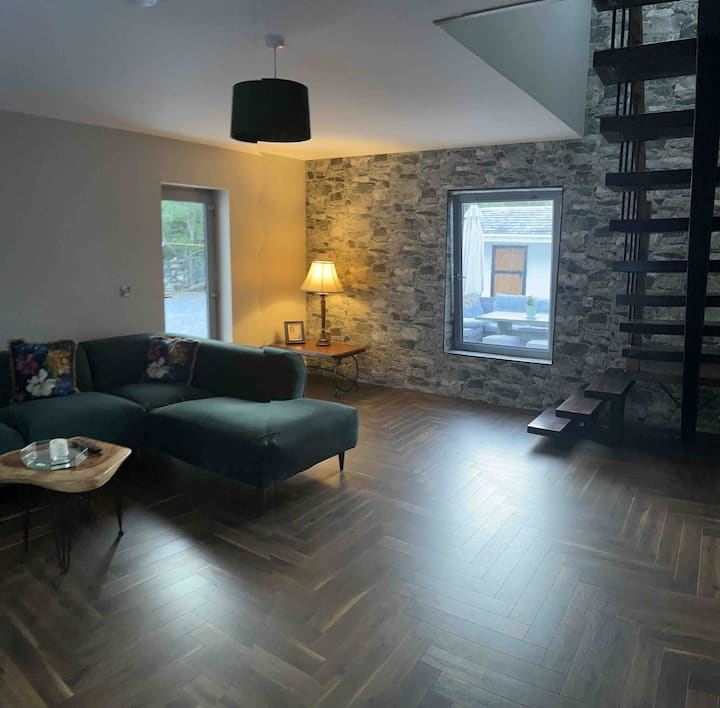 Double & Family Room
Sleeps 6 Mins From Killarney - Killarney, Irlanda