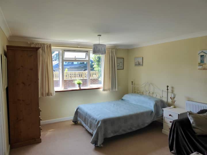 Ground Floor Double Room Close To Wimborne Town - Wimborne Minster
