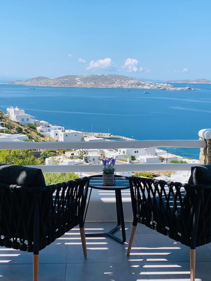 Jacuzzi Summer Sunset - Mykonos