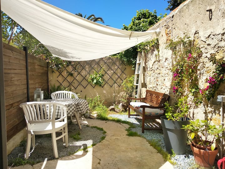 Charmant 2 Pièces Avec Jardin Mourillon Plages - Tolone