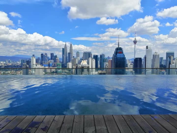 Cozy, Modern Design Suite/ Klcc Infinity Pool - Kepong