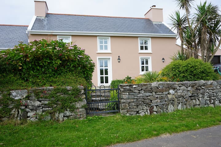 Restored Farmhouse Overlooking Bantry Bay - County Cork