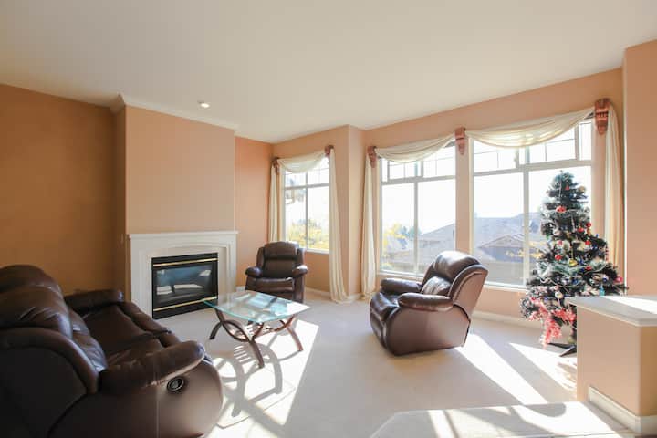 Great Town House - Cypress Mountain
