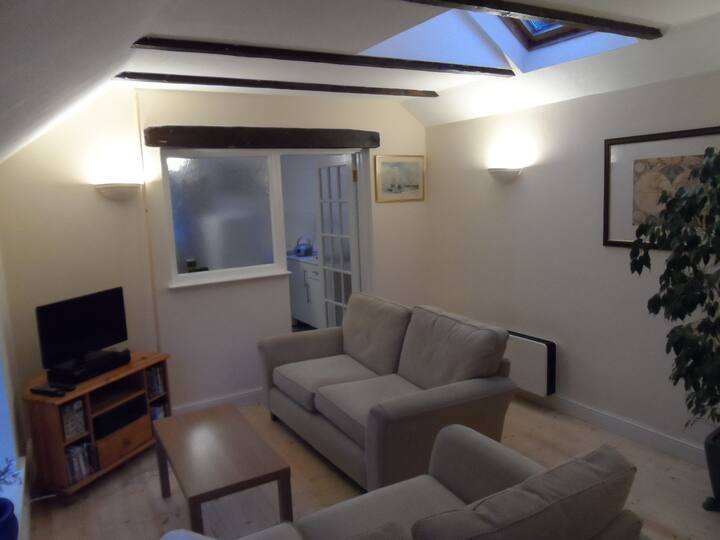 Kivuvu
A Detached Bungalow With Off-street Parking - Isle of Wight