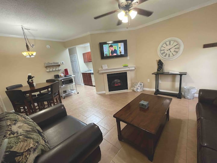 Heart Of Pigeon Forge - 1 Bedroom Condo - Pigeon Forge, TN