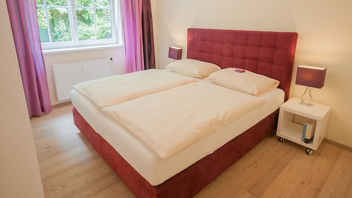 Hideaway For Two - Very Close To The Town Centre - Zell am See
