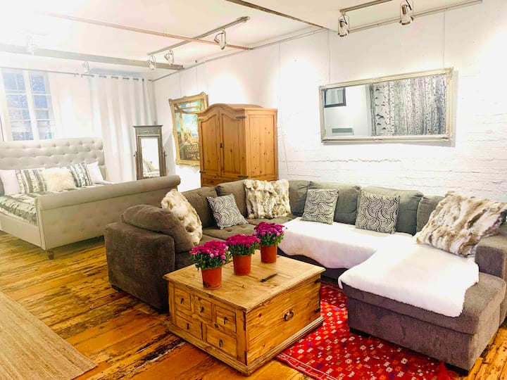 Charmant Loft Avec Foyer - Québec