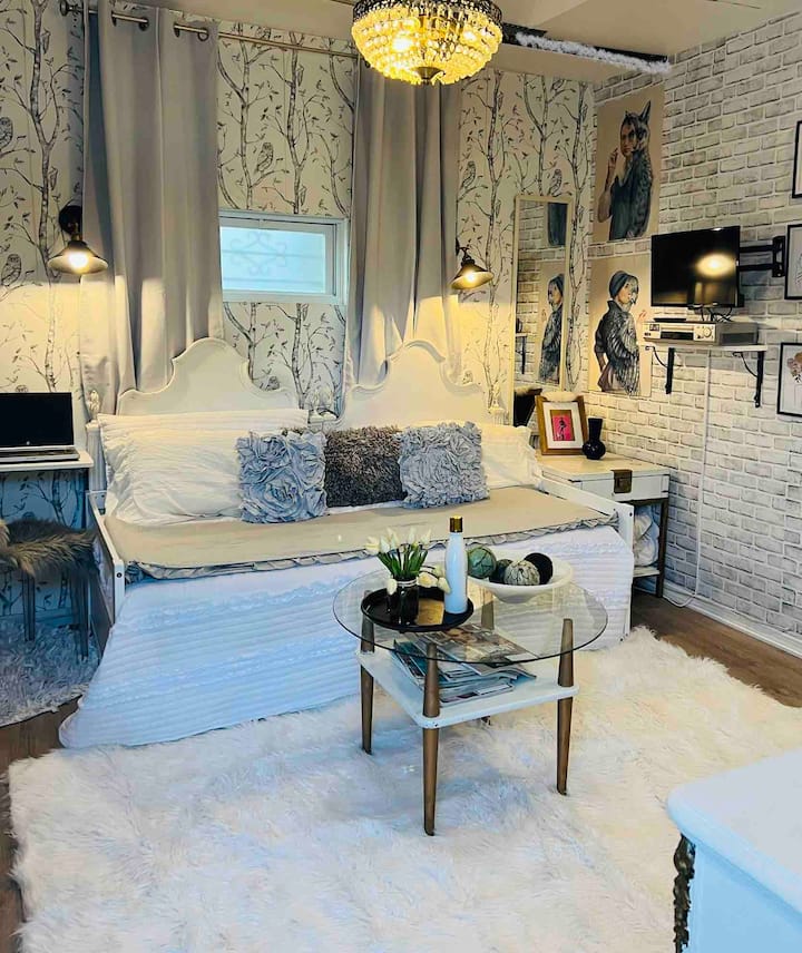 Standalone Studio By Nyc. Monthly Rental Special - Clifton, NJ