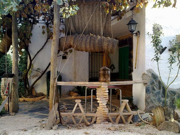 Alojamiento Rural La Pendolera . Casa Del Maestro - Siles