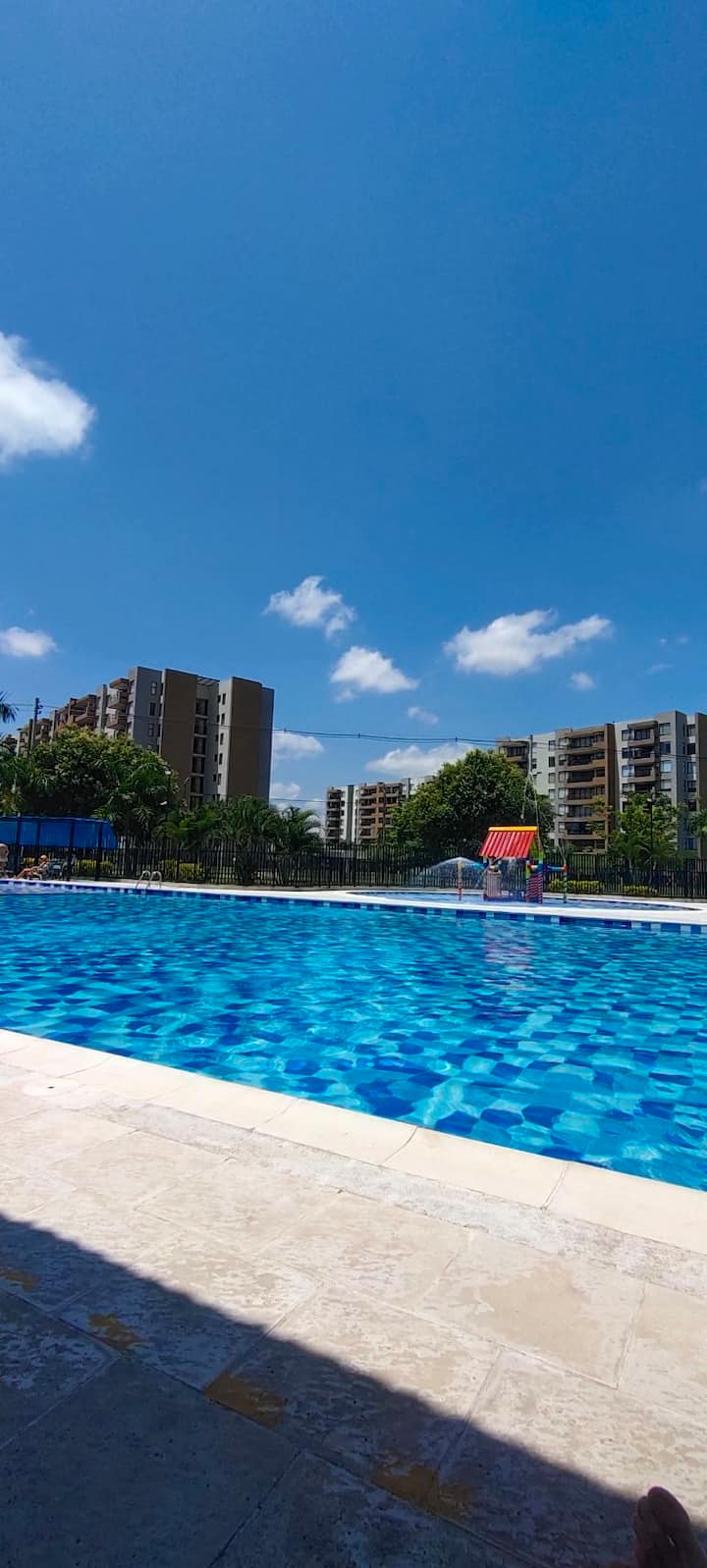 Confortable Apartamento Ricaurte - Ricaurte