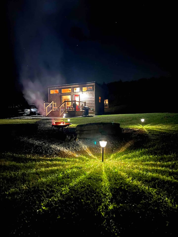 Shot Glass Tiny House, 3 Miles To Maker’s Mark - Kentucky