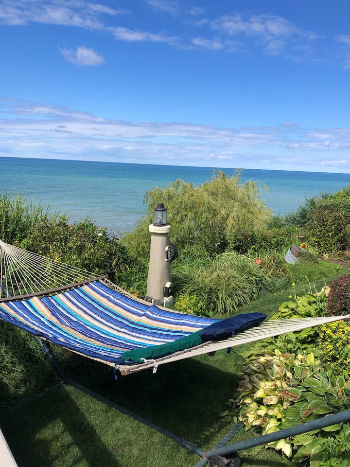 Lakefront Escape - Houses for Rent in North East, Pennsylvania, United ...