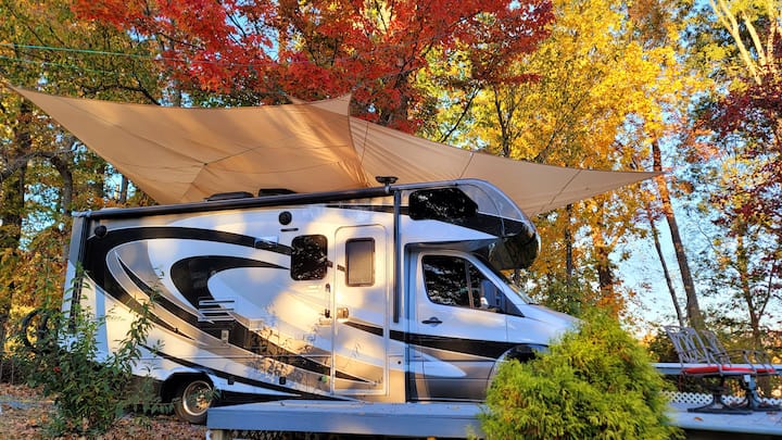 Mercedes Rv Breathtaking Smoky Mtns Views, Hottub - Townsend, TN