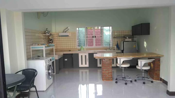 Private Single Bedroom For Solo Traveler - Chiang Mai