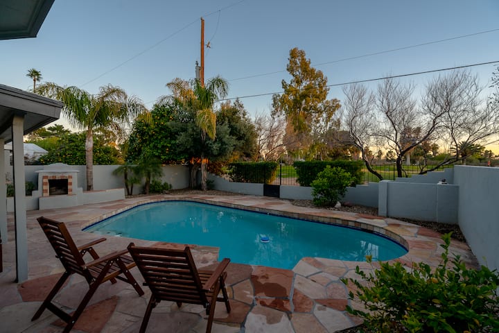 Private Oasis On The Shalimar Golf Course - Tempe, AZ