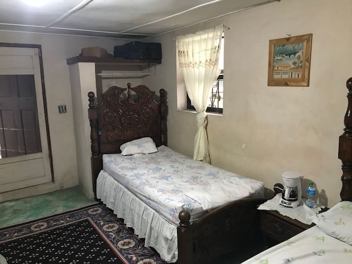 Cap Haitien Getaway With Private Rooftop - Port-au-Prince